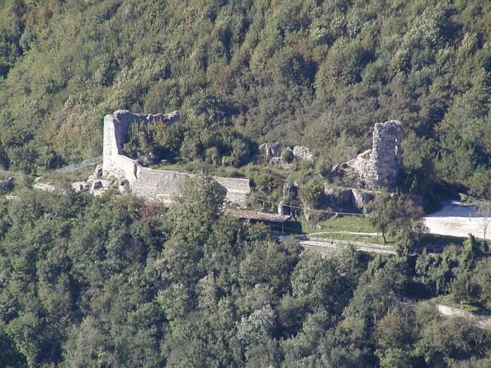 Tutti su al castello di… Monteforte Irpino | Corriere dell'Irpinia